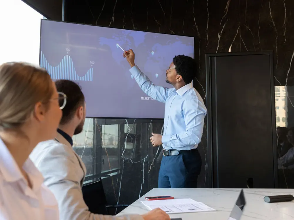 Unlocking Learning Potential: The Magic of Smartboards in Education